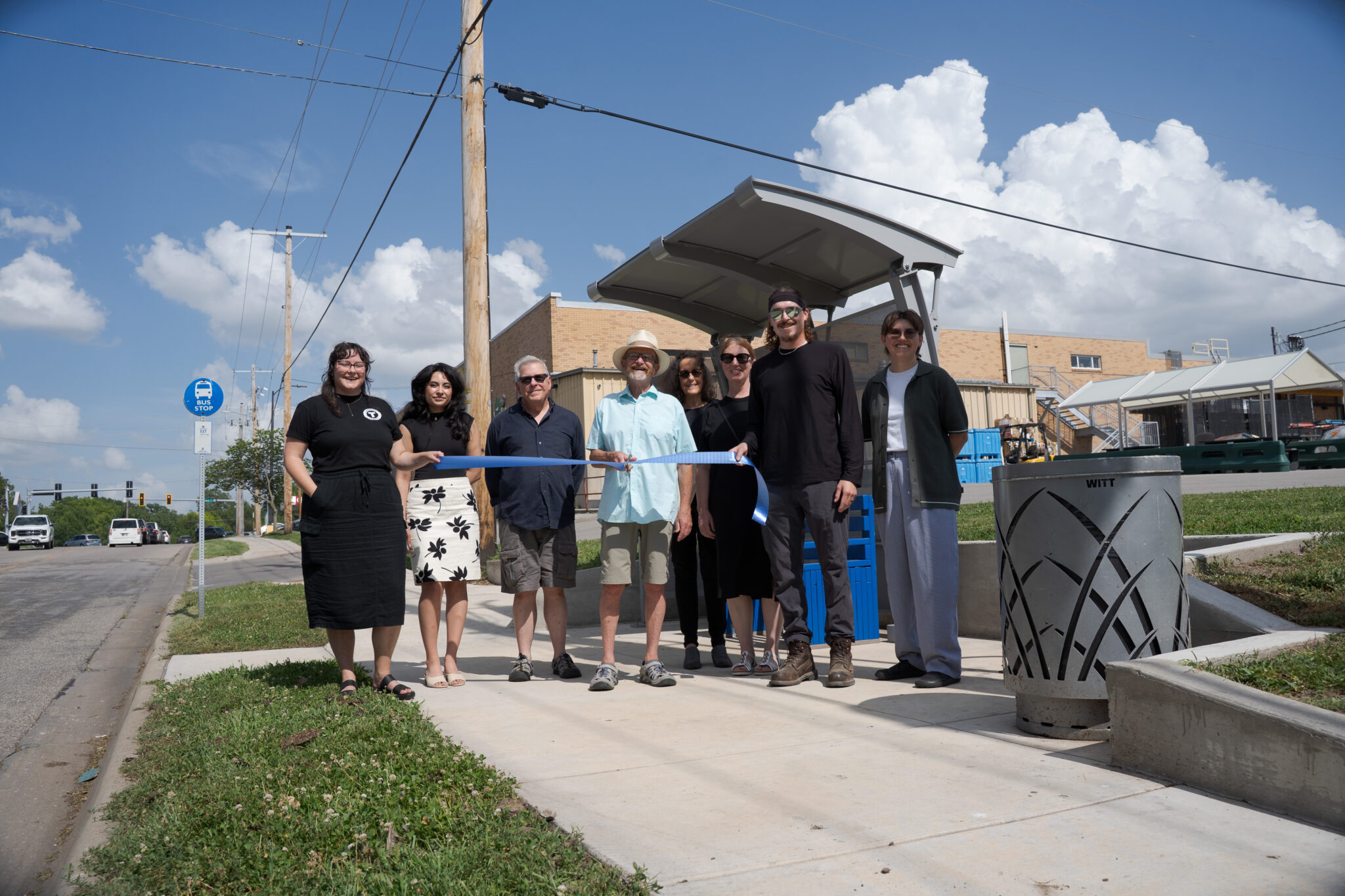 Sunset Hills neighborhood donates bench for Lawrence Transit bus stop ...